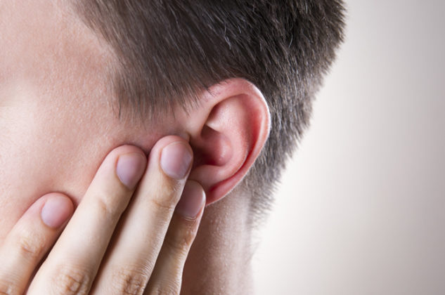 Swollen Ear Lobe: Learn All Possible Causes & How To Cure Infection
